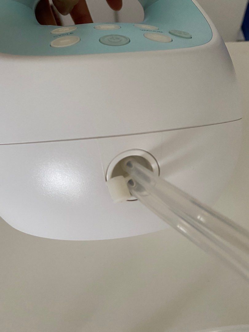 Spectra Breast Pump with bra hands free!, Babies & Kids, Nursing ...