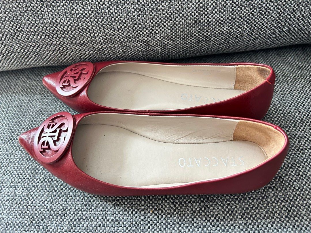 Staccato red ballet flats, Women's Fashion, Footwear, Flats on Carousell