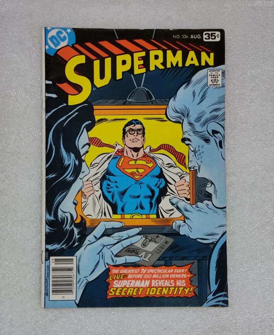 Superman #326 (1978), Hobbies & Toys, Books & Magazines, Comics & Manga ...