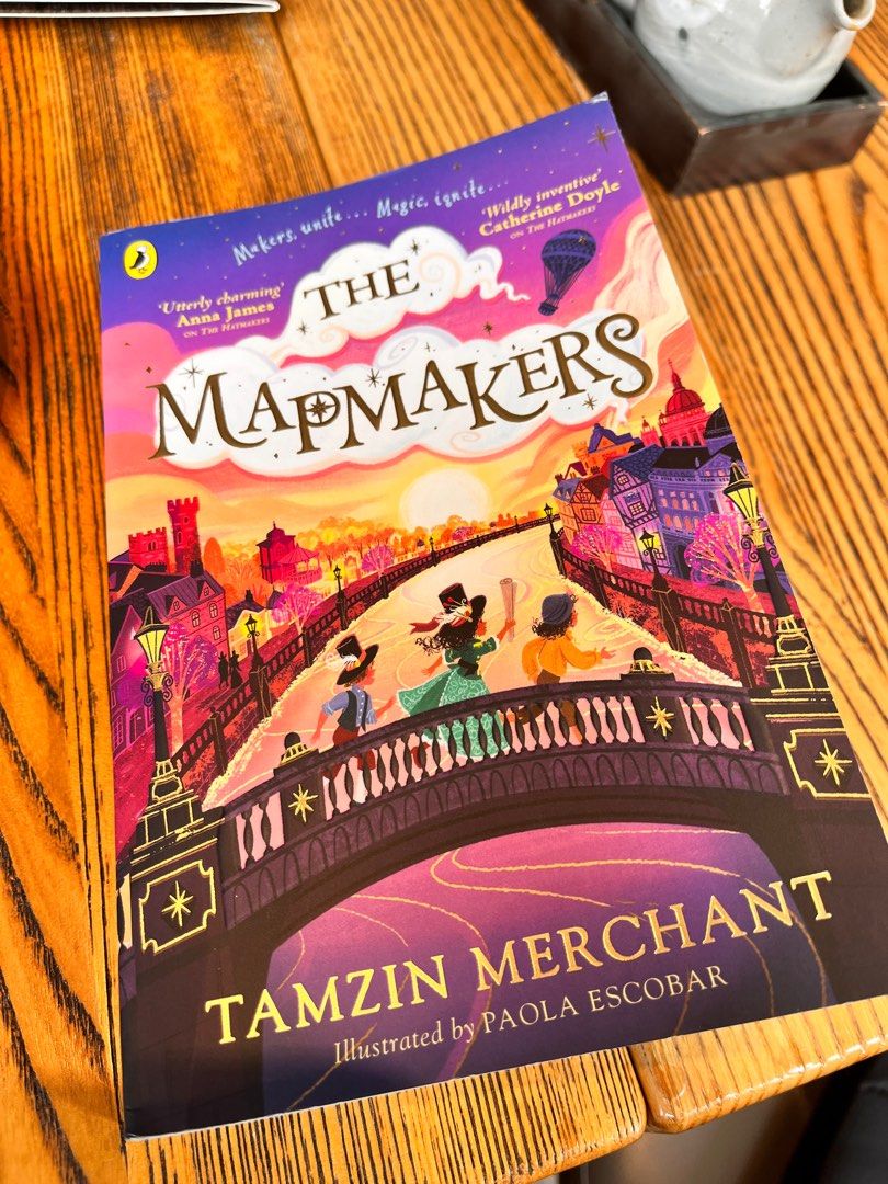 The Mapmakers Book by Tamzin Merchant, 興趣及遊戲, 書本 & 文具, 小說及非小說 - Carousell