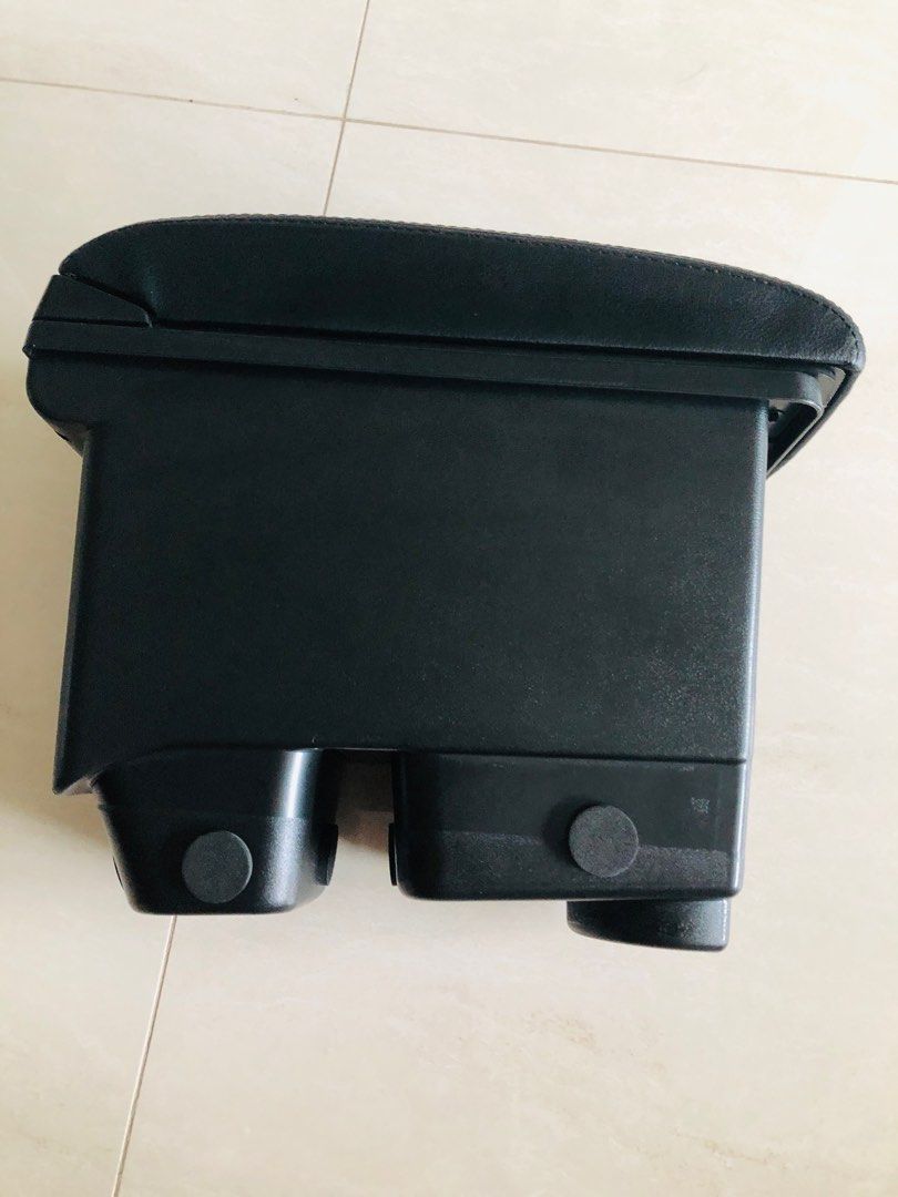 Toyota Yaris Cross (petrol type) arm rest , Car Accessories ...