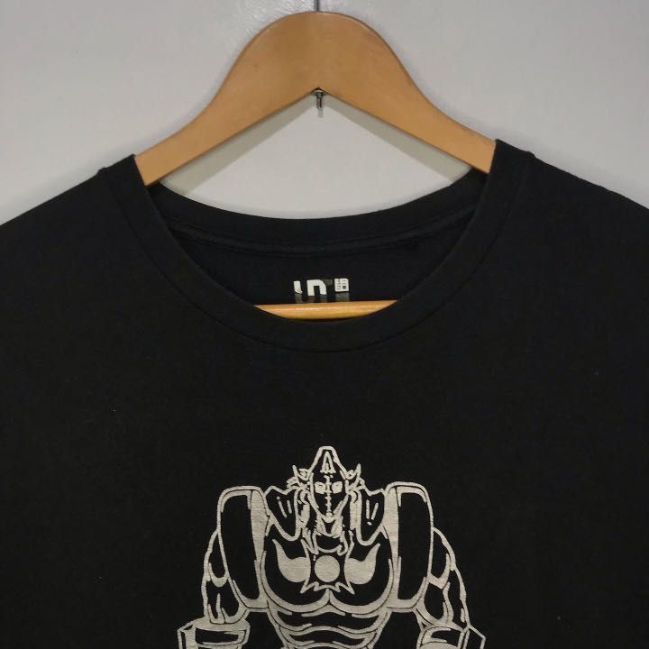Uniqlo Robot on Carousell