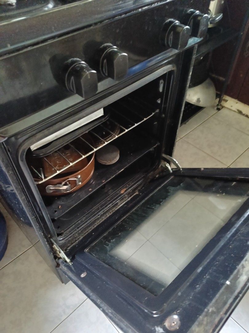 Westing House Cooking Gas Range with Oven (with free bake pan), TV ...