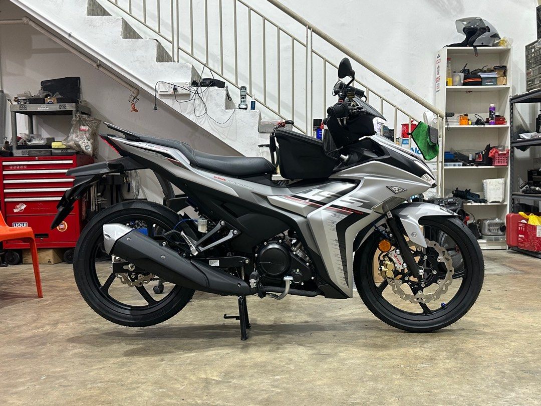 Yamaha sniper V3 original coverset, Motorcycles, Motorcycle Accessories ...