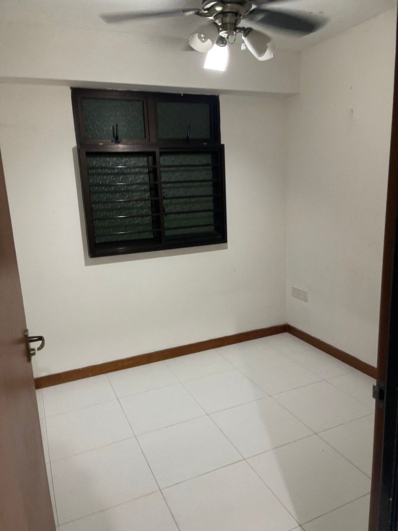 Master room in boonlay 181a Boon Lay Drive Boon Lay Meadow, Property ...