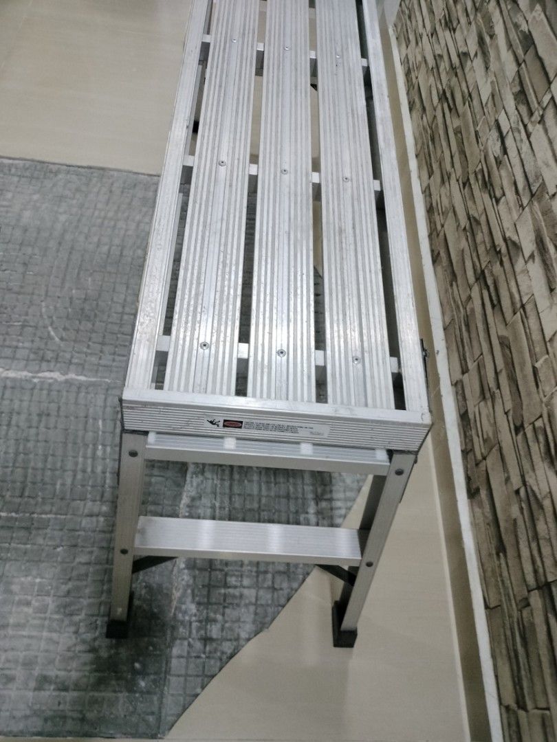 20 inch Aluminum Step Platform, Furniture & Home Living, Home ...