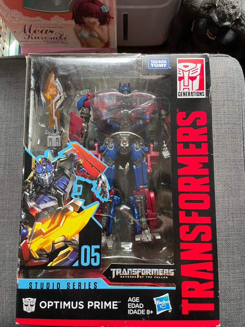 變形金剛 Transformers Studio Series 05 Optimus Prime, 名牌, 飾物及配件 - Carousell