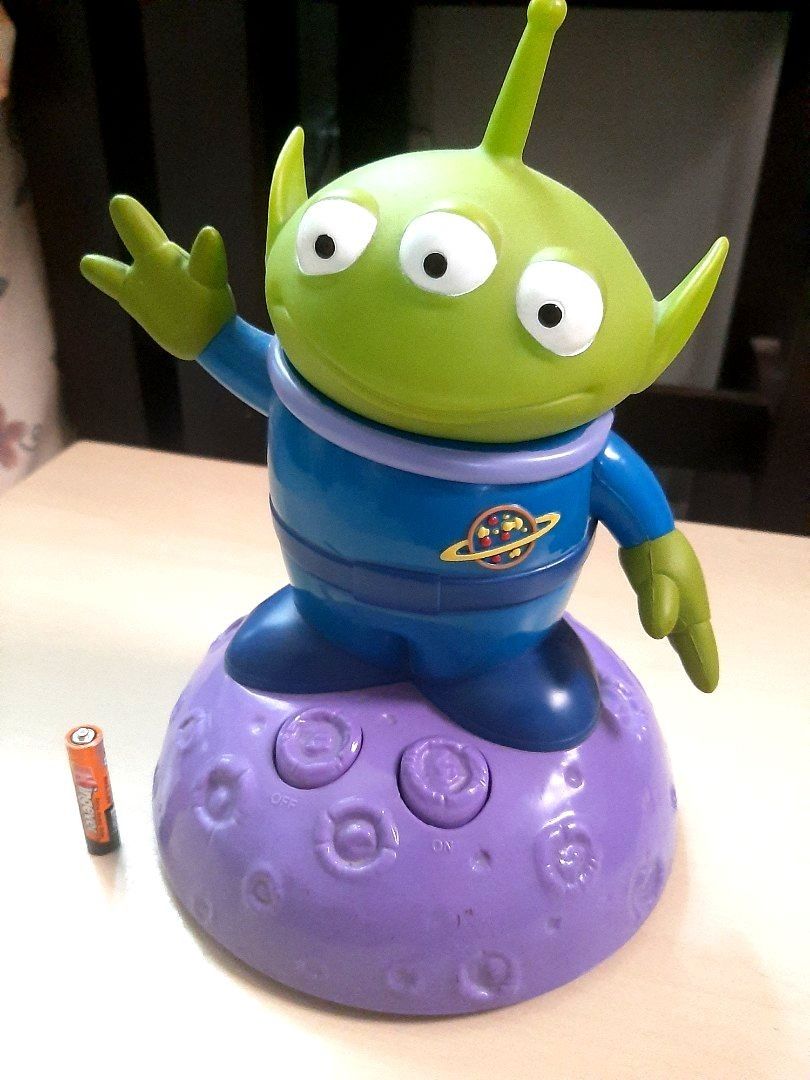 ALIEN TOY STORY, Hobbies & Toys, Toys & Games on Carousell