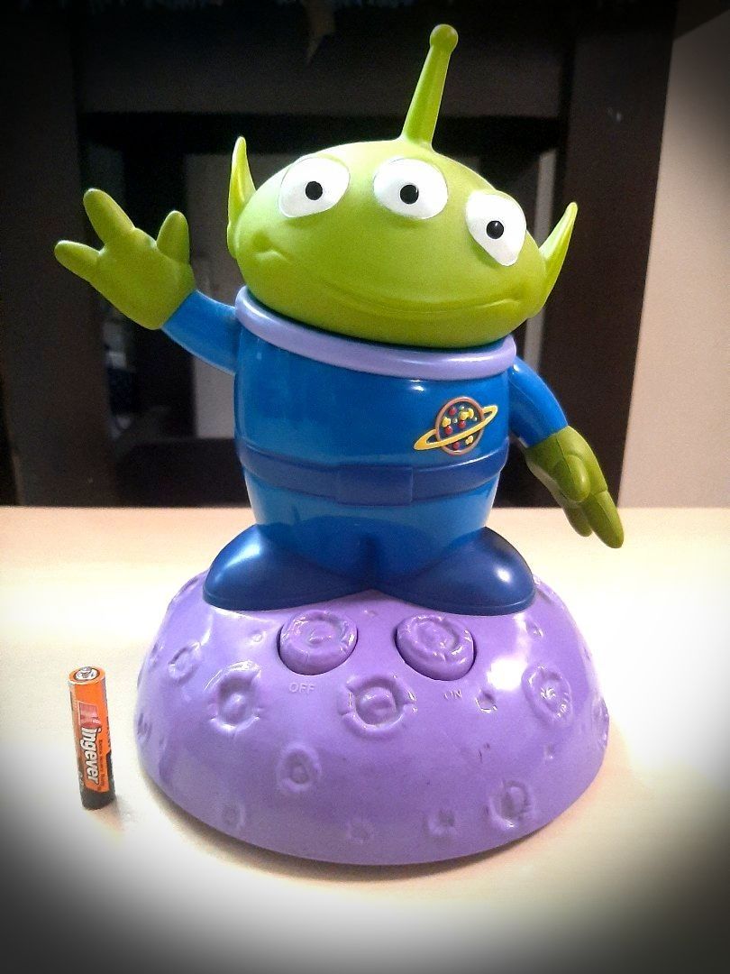 ALIEN TOY STORY, Hobbies & Toys, Toys & Games on Carousell