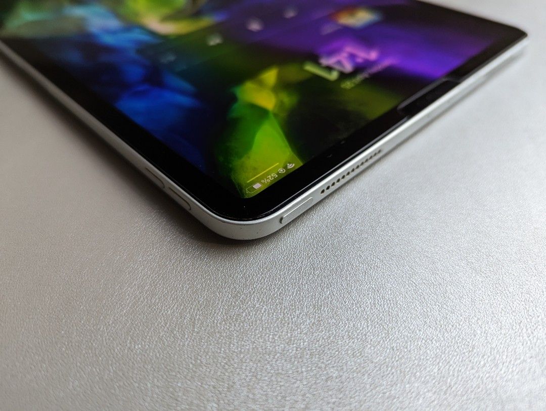 Apple iPad Pro 2020 11 inch 2nd Gen Silver Complete, Mobile Phones ...