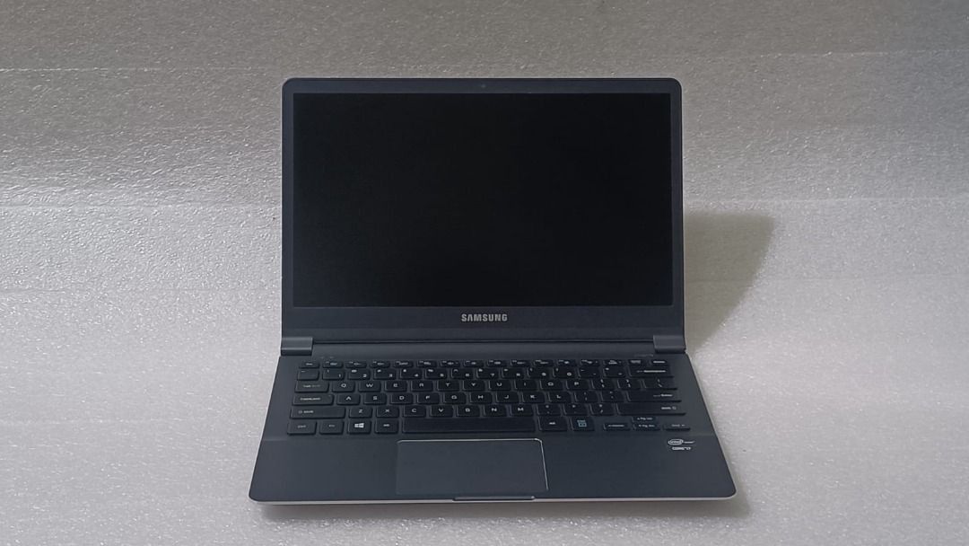 Samsung NP900X3E Intel i7-3rd Gen/ 4GB RAM /128 GB SSD, Computers ...