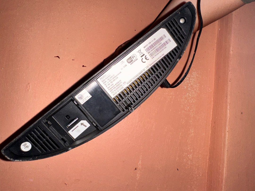 Black Mamba Modem B525s 65a, Computers & Tech, Parts & Accessories ...