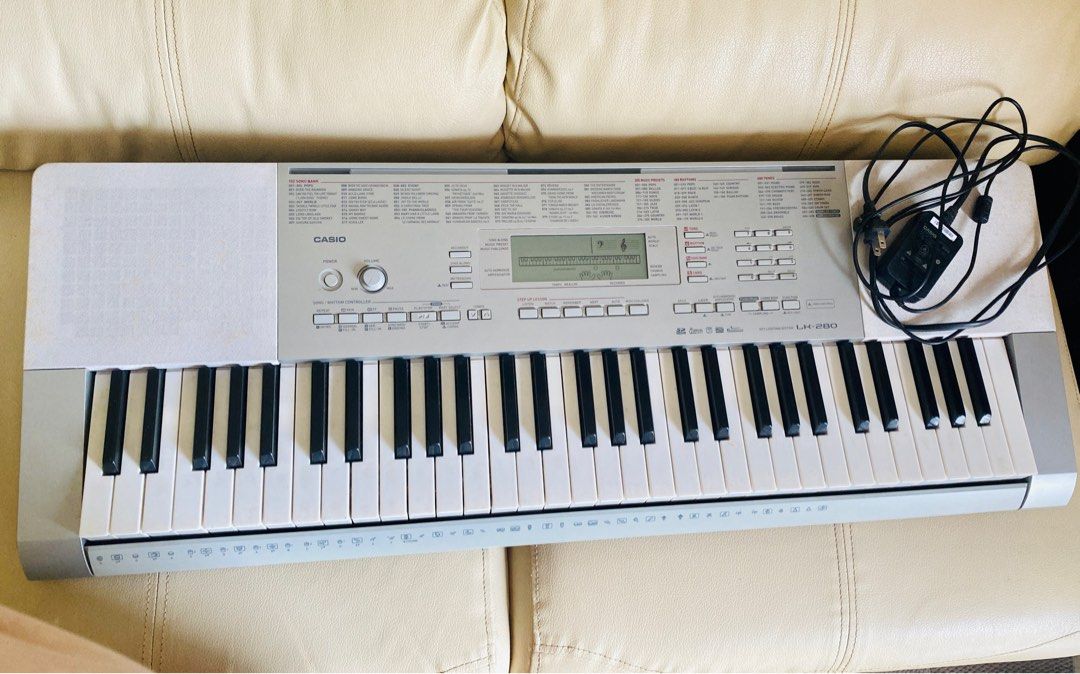 Casio LK280, Audio, Portable Music Players on Carousell