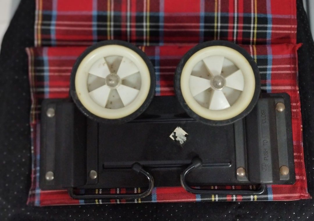 Cloth Trolley bag with Rollers, Women's Fashion, Bags & Wallets ...