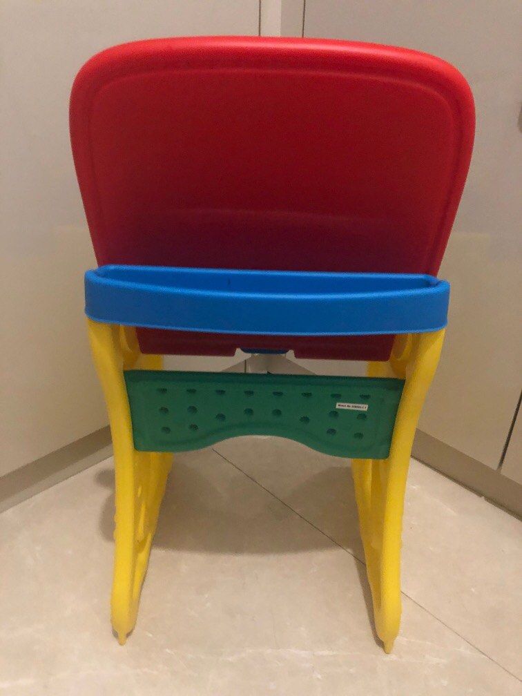 Crayola brand, Table and Whiteboard activity drawing desk, 兒童＆孕婦用品, 嬰兒 ...