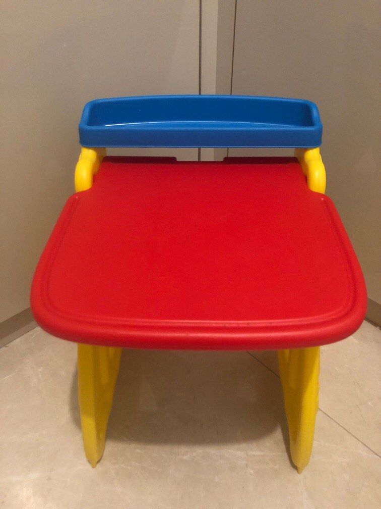 Crayola brand, Table and Whiteboard activity drawing desk, 兒童＆孕婦用品, 嬰兒 ...