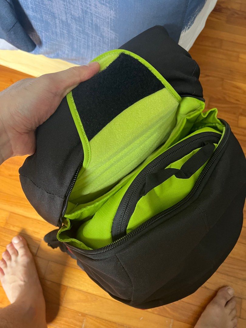 CRUMPLER sinking barge deluxe camera bag, Photography, Photography ...