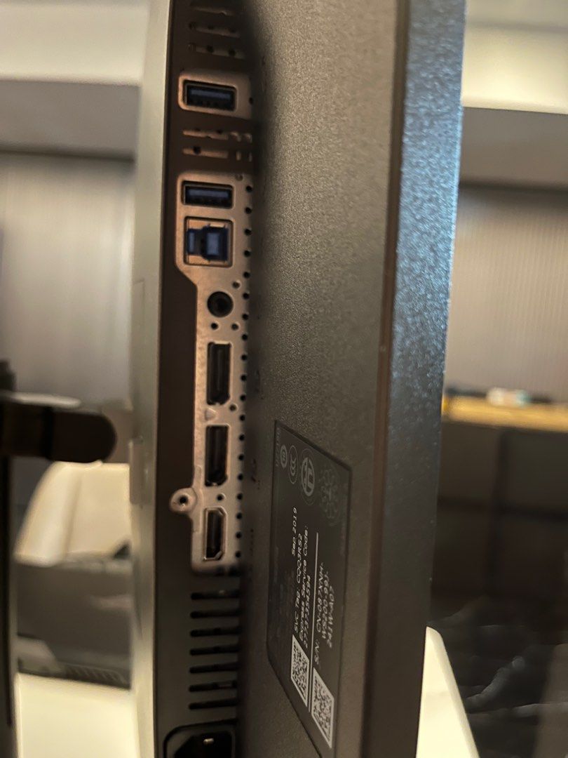 DELL UltraSharp U2719D 27" inch QHD 2560 x 1440 IPS Professional ...