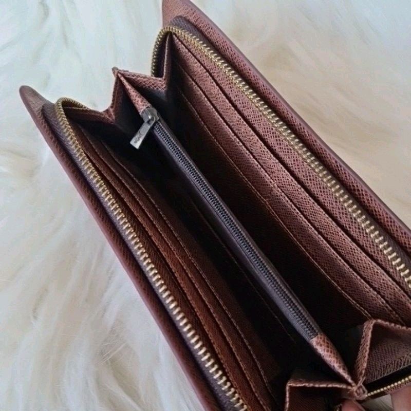 DOMPET LOGO SINGAPORE, Barang Mewah, Tas & Dompet di Carousell