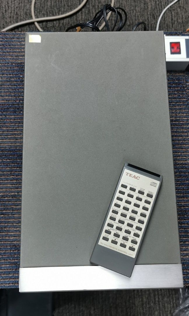 Esoteric (Teac) P-500 Transport and D-500 DAC on Carousell