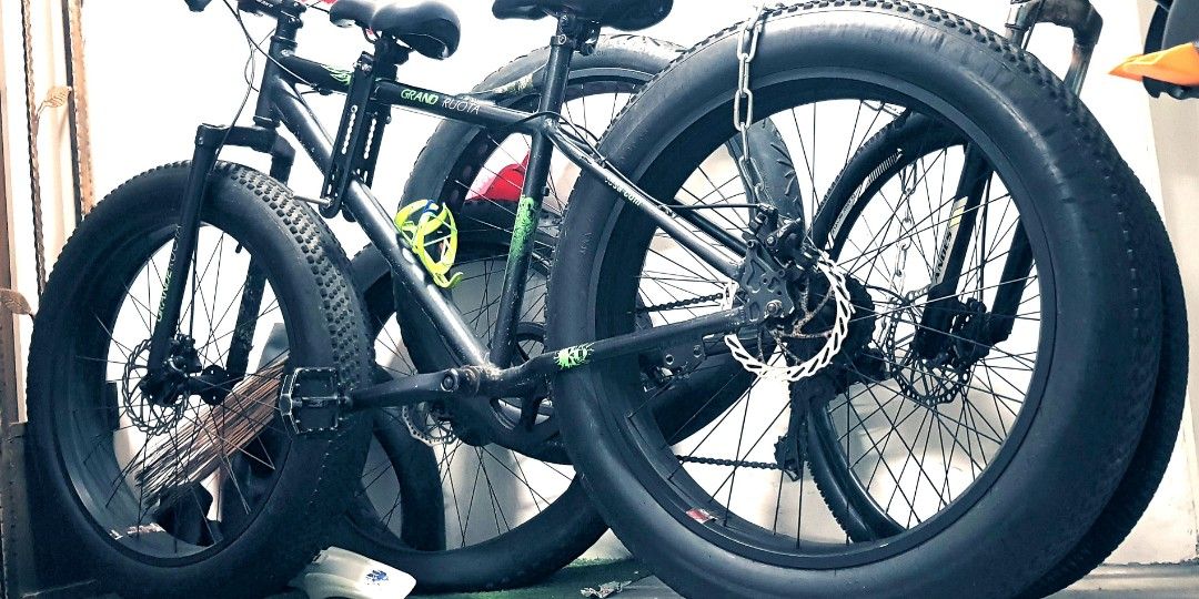 Fat bike, Sports Equipment, Bicycles & Parts, Bicycles on Carousell
