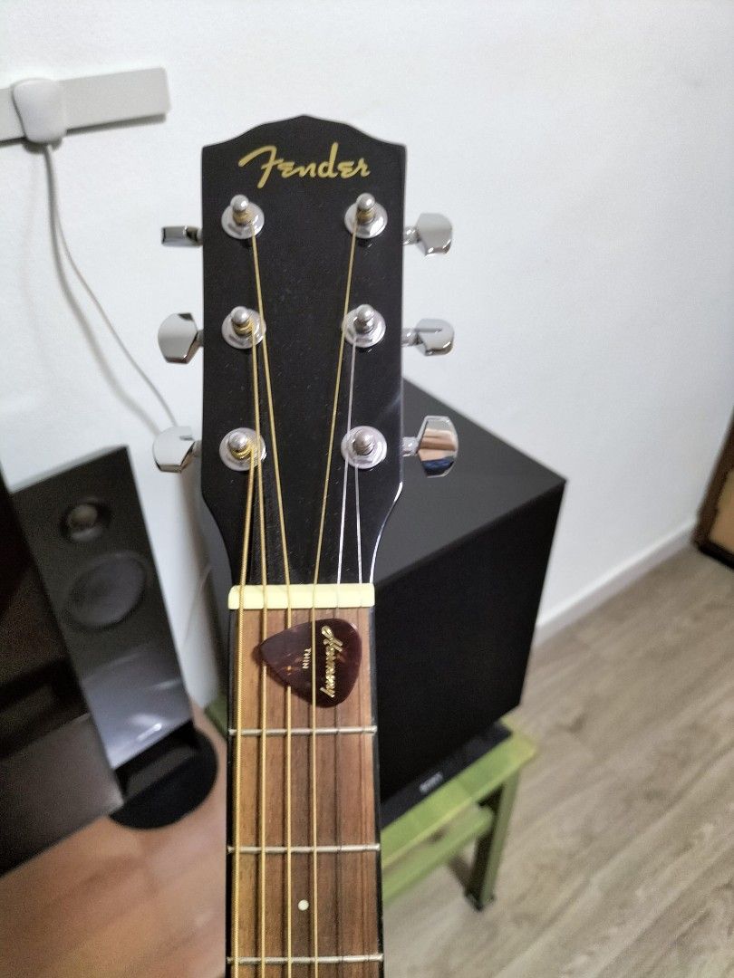 Fender acoustic guitar CC-6S, Hobbies & Toys, Music & Media, Musical ...