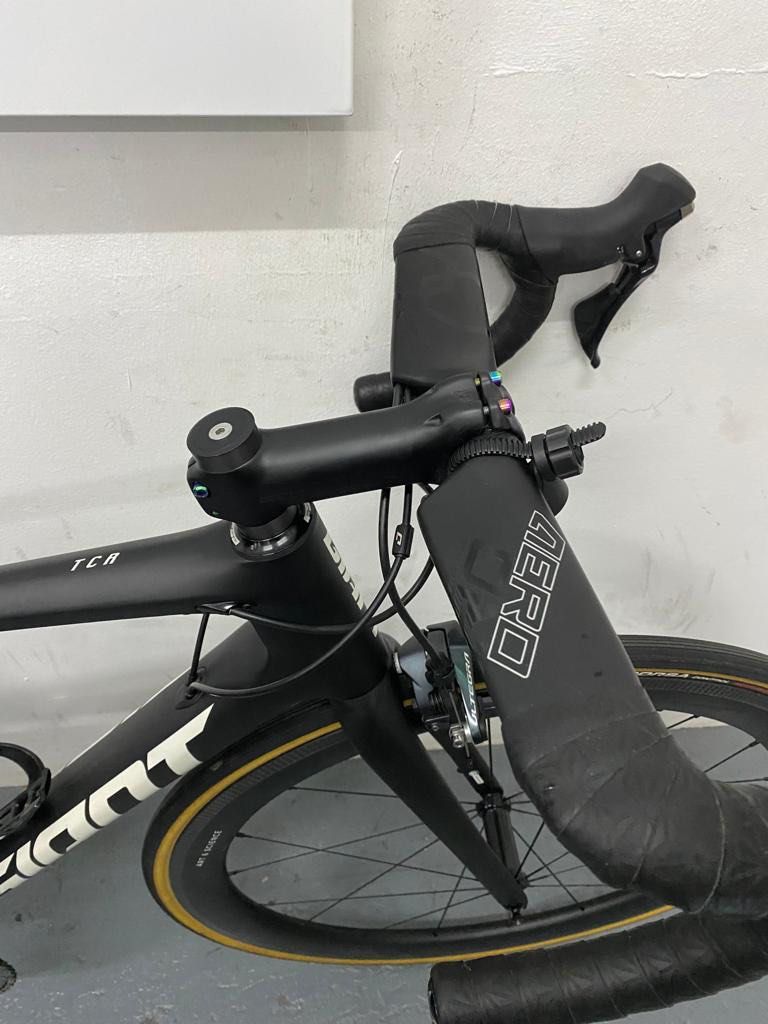 GIANT TCR ADVANCED PRO COMPACT WITH SHIMANO ULTEGRA R8000 FULL GROUPSET ...