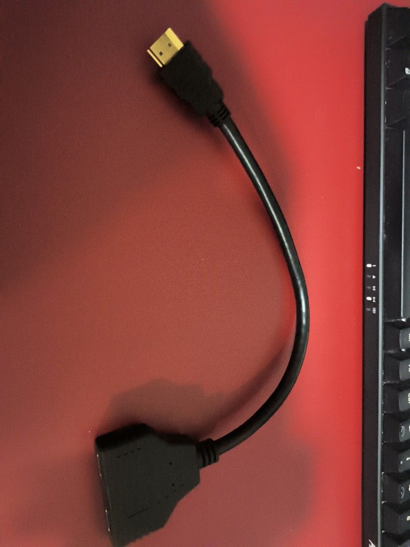 HDMI splitter, Computers & Tech, Parts & Accessories, Cables & Adaptors ...