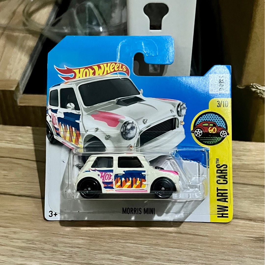 Hot Wheels Mini Cooper Morris First Edition Vintage British White Short ...