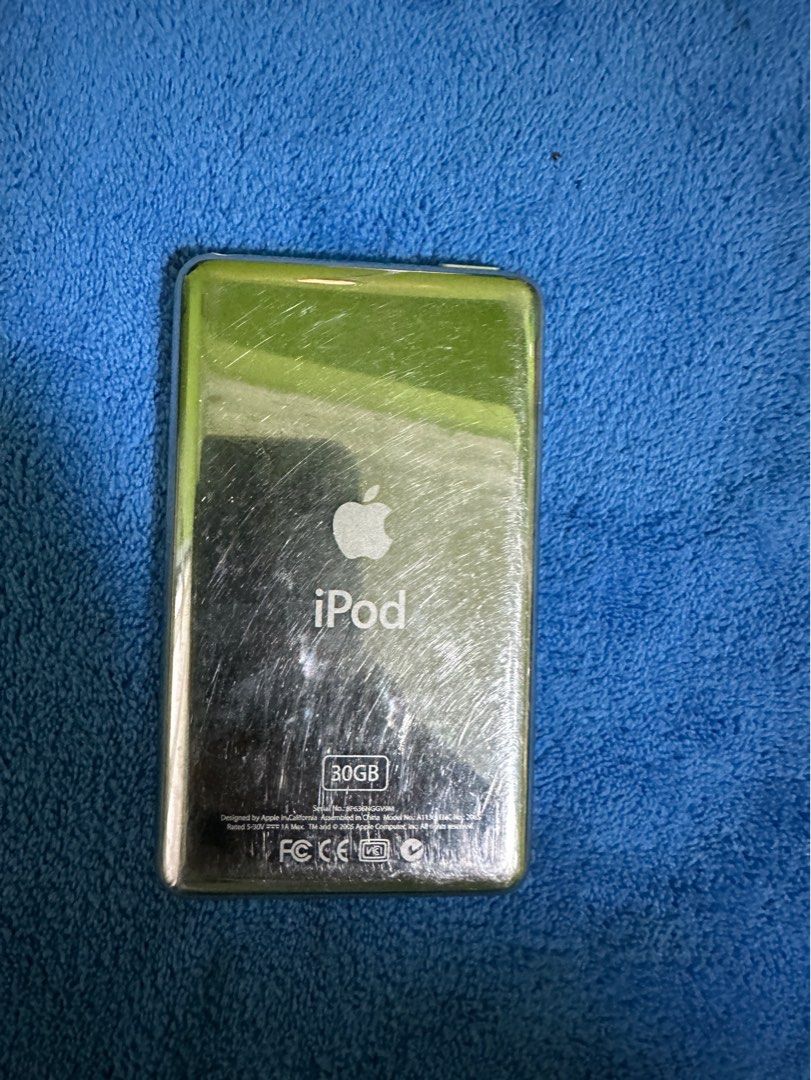 iPod Video/Classic 5th Gen (5.5 Enhanced) Parts (Battery, Motherboard ...
