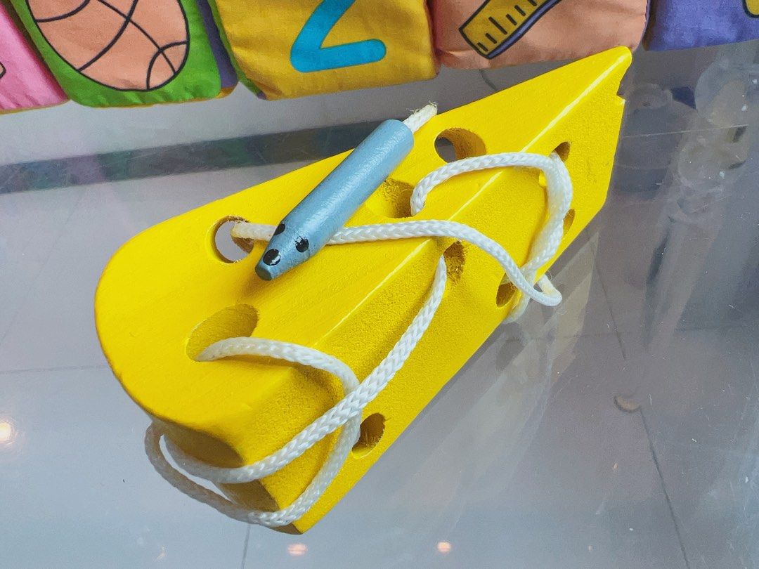 Kids Baby Threading Educational Learning Toy Soft Cubes Wooden Mouse ...