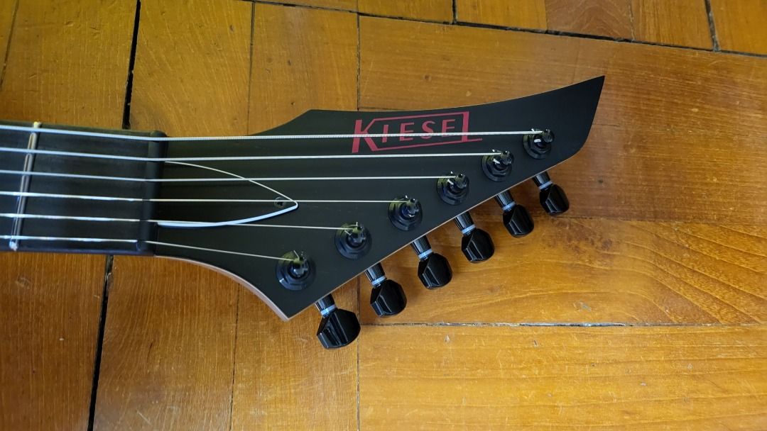 Kiesel Aries Custom Electric Guitar, 興趣及遊戲, 音樂、樂器 & 配件, 樂器 - Carousell