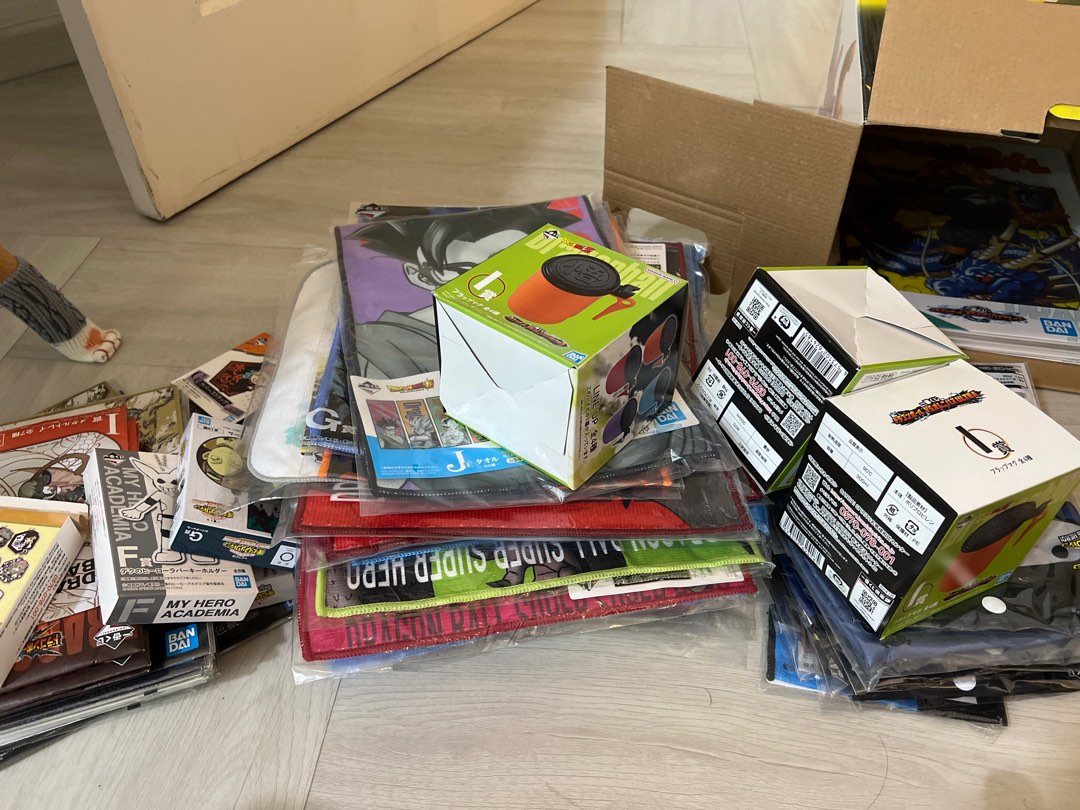 Kuji Small prize - 100 items, Hobbies & Toys, Toys & Games on Carousell