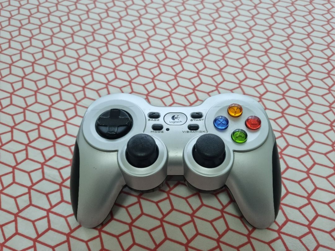 Logitech F710 Wireless PC and Android TV Game Controller, Video Gaming ...