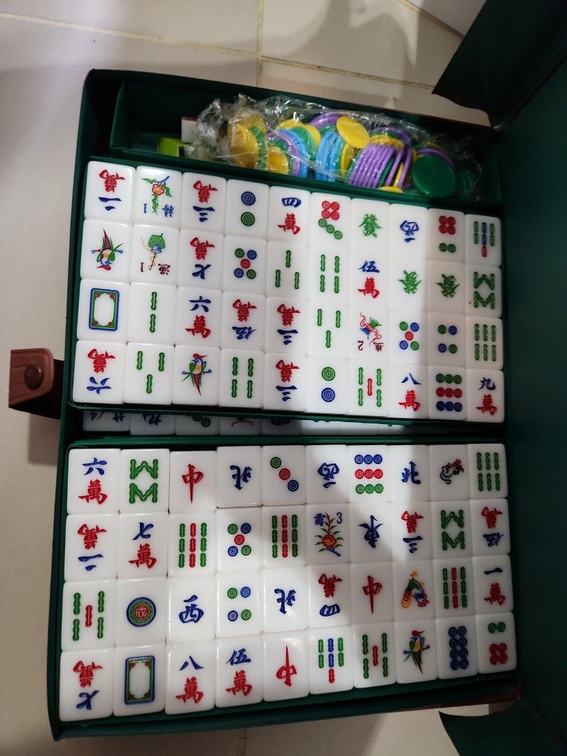 Mahjong Set, Hobbies & Toys, Toys & Games on Carousell