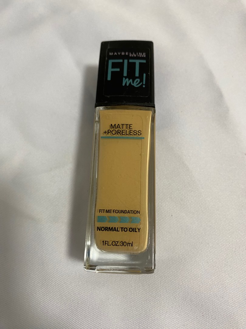 Maybelline fit me matte poreless foundation; shade 220, Beauty ...