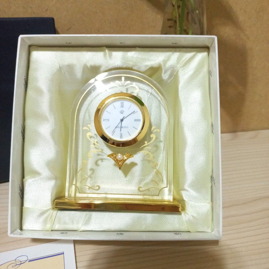 Mikimoto quartz table clock on Carousell