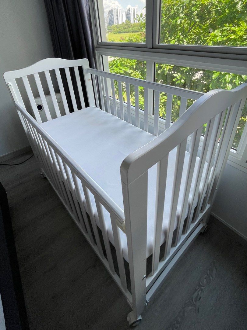 Palette Box Sweet Dreams 7-in-1 Convertible Baby Cot with Rocker - Drop ...