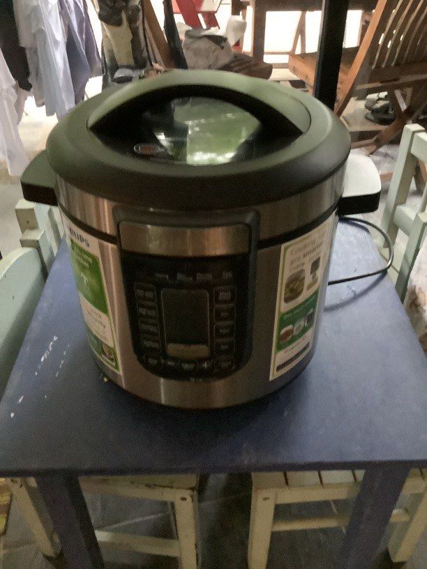 Philips All In One Cooker - HD2137, TV & Home Appliances, Kitchen ...