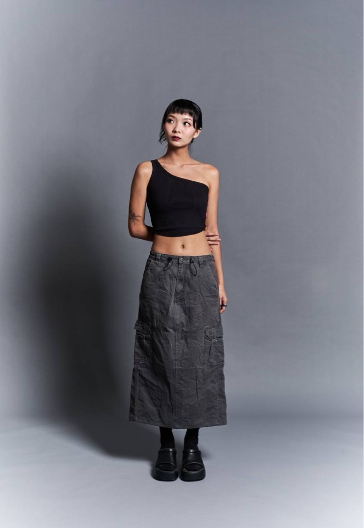 Plop apparels grey maxi cargo skirt, Women's Fashion, Bottoms, Skirts ...