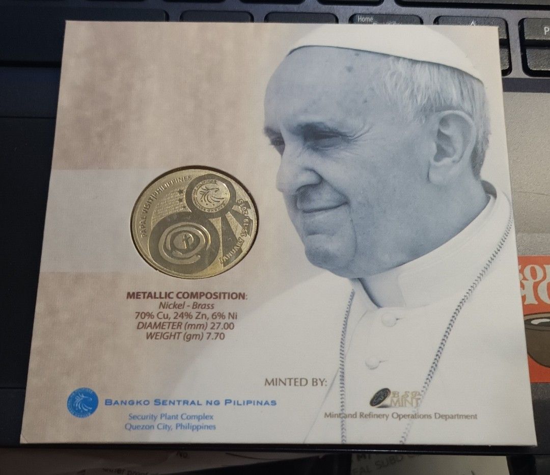 Pope Francis P50 commemorative coin, Hobbies & Toys, Memorabilia ...