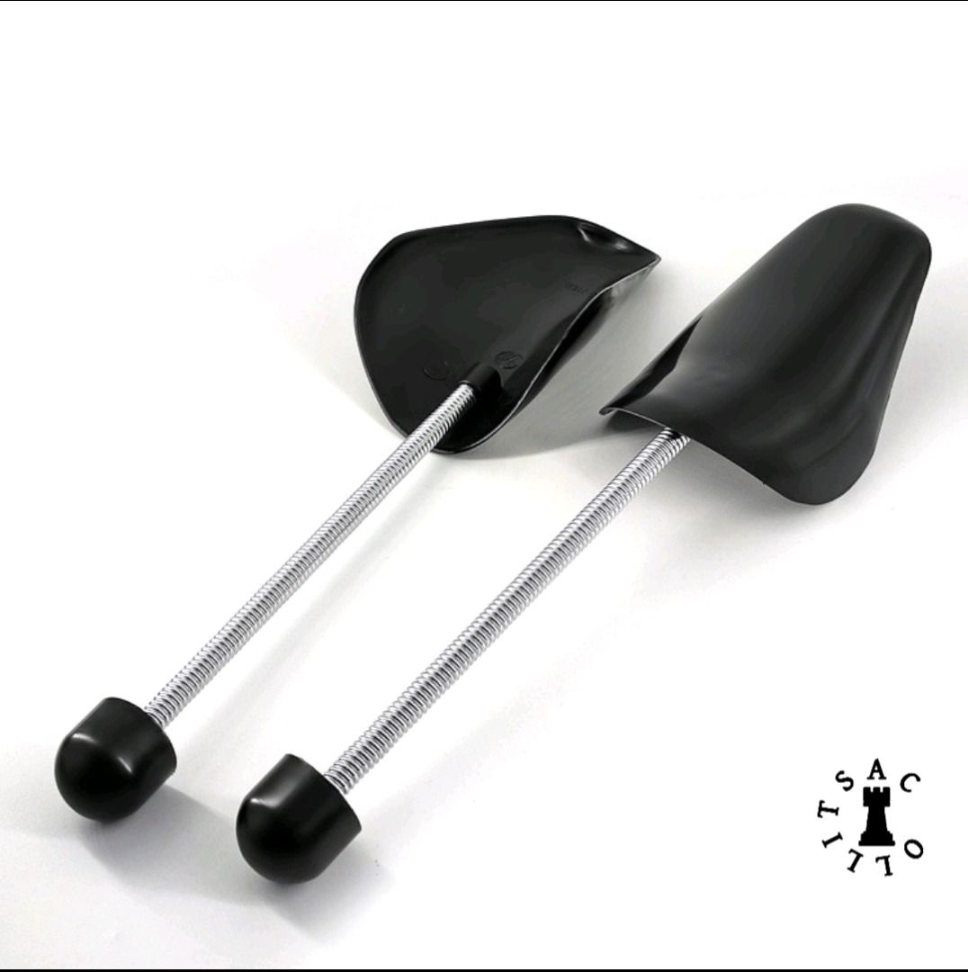 Shoe Tree, Men's Fashion, Footwear, Sneakers on Carousell