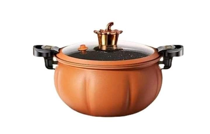 Pressure cooker 7 liter, Furniture & Home Living, Kitchenware ...