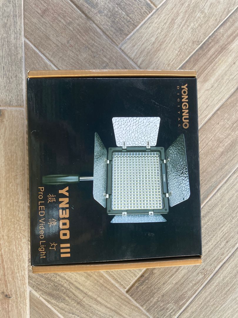 Pro LED light vlogging, Computers & Tech, Parts & Accessories, Other ...