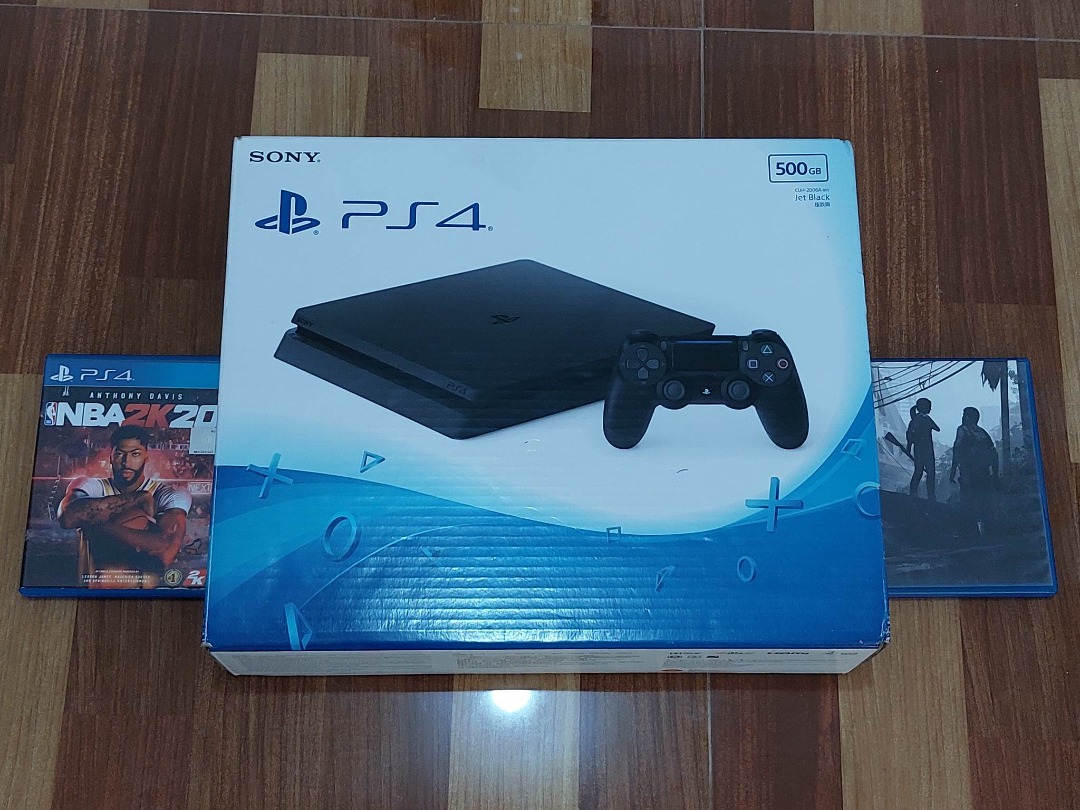 PS4 SLIM 500GB (almost new) on Carousell