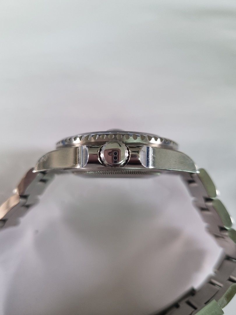 Seiko Auto, Men's Fashion, Watches & Accessories, Watches on Carousell