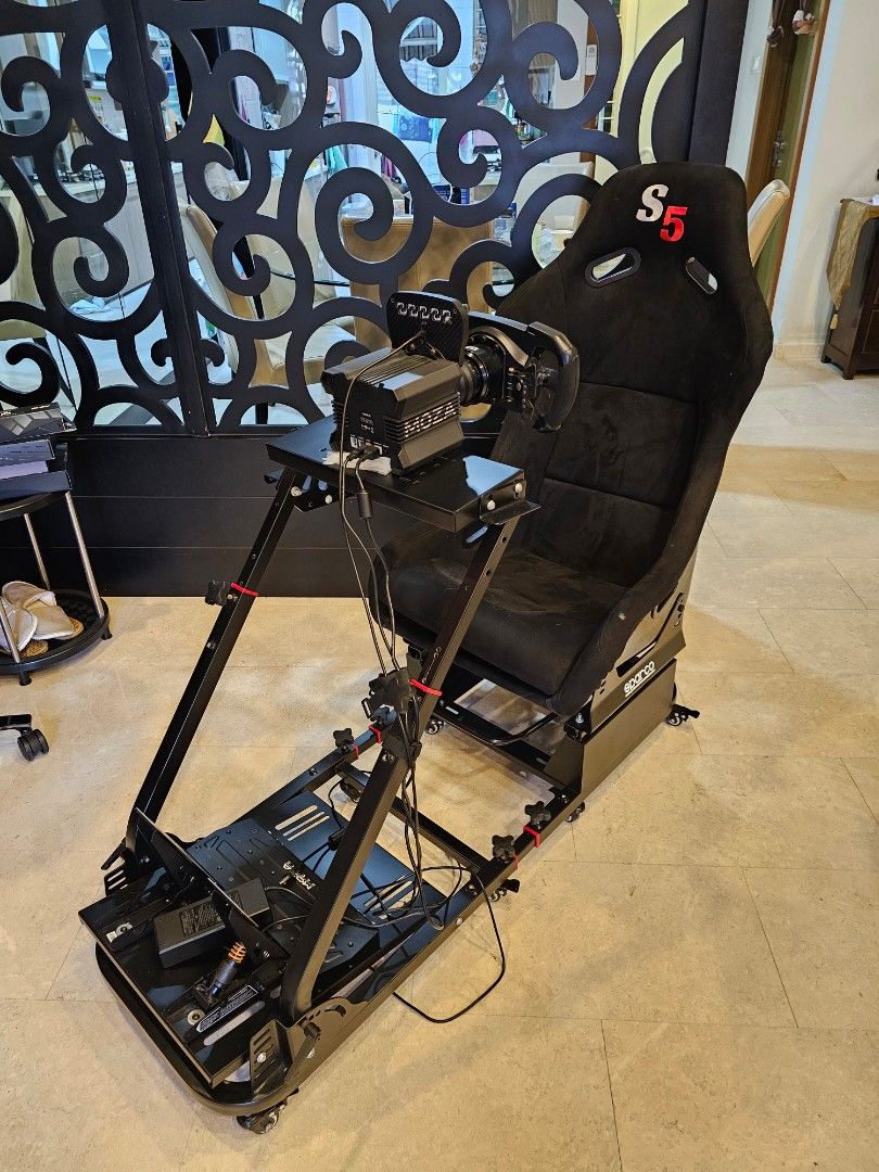 Selling moza driving/racing simulator, Video Gaming, Gaming Accessories ...