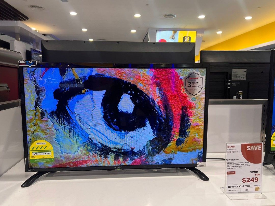Sharp 32"DVB-T2 LED TV, TV & Home Appliances, TV & Entertainment, TV on ...
