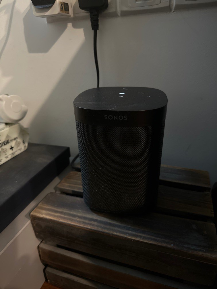 Sonos One, Audio, Soundbars, Speakers & Amplifiers on Carousell