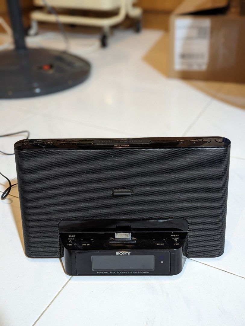 Sony Dream Machine (ICF-DS15iP) - Audio Docking System, Audio ...